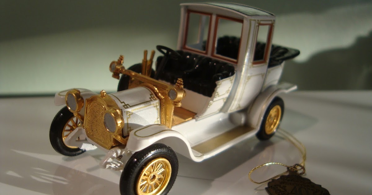 Oscar's Classic Model Cars Collection: 1912 Packard Landaulet