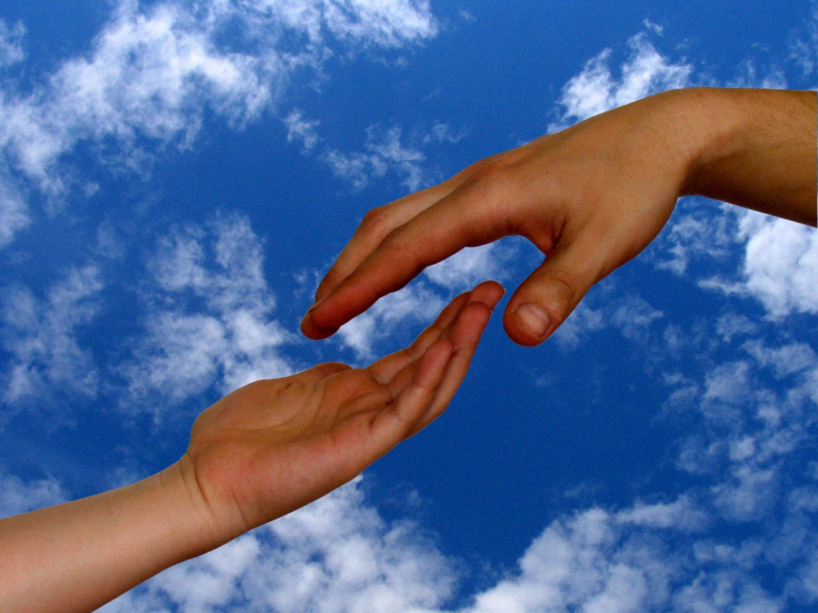 LOS VECINOS: Ayudanos a Ayudar