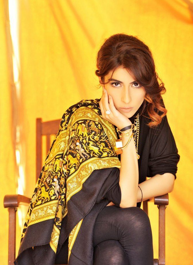 Fashion Mania : Pakistani Model Meesha Shafi Photoshoot