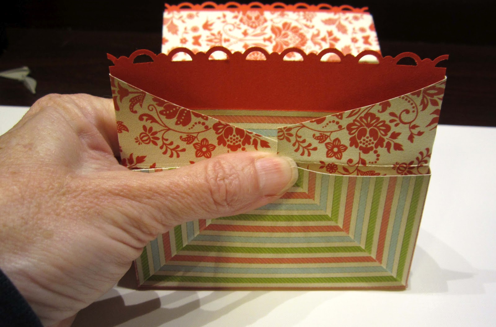 Inking It Up With Cathy: Technique Tuesday - Box Fold Card....