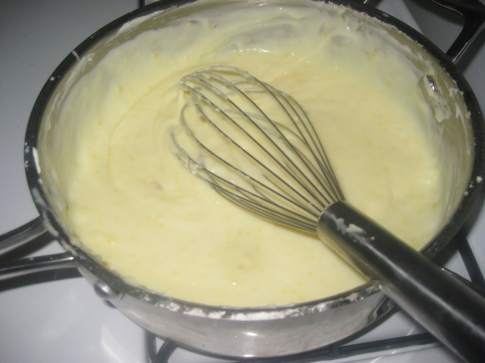 Bombshell Baking: Sour Cream Lemon Pie