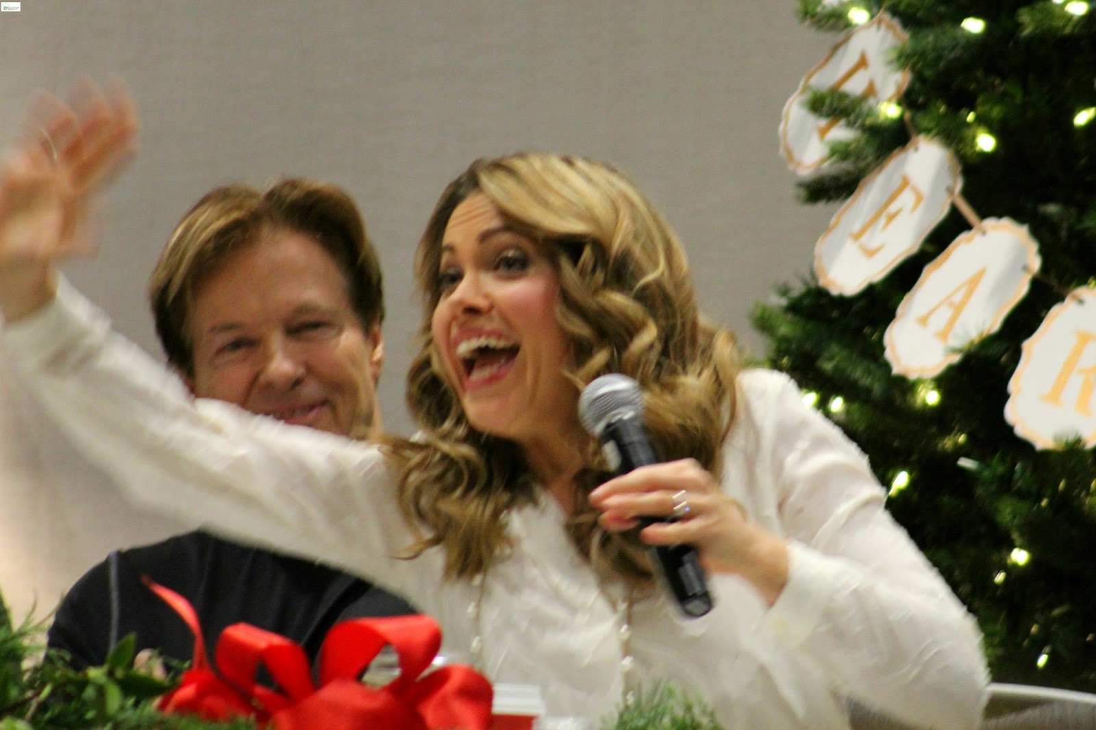 Hearties Family Reunion: Meeting the Cast and Crew | Caravan Sonnet