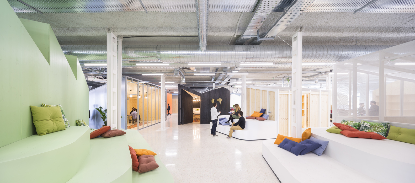 Marzua: McCann Worldgroup por Studio Banana