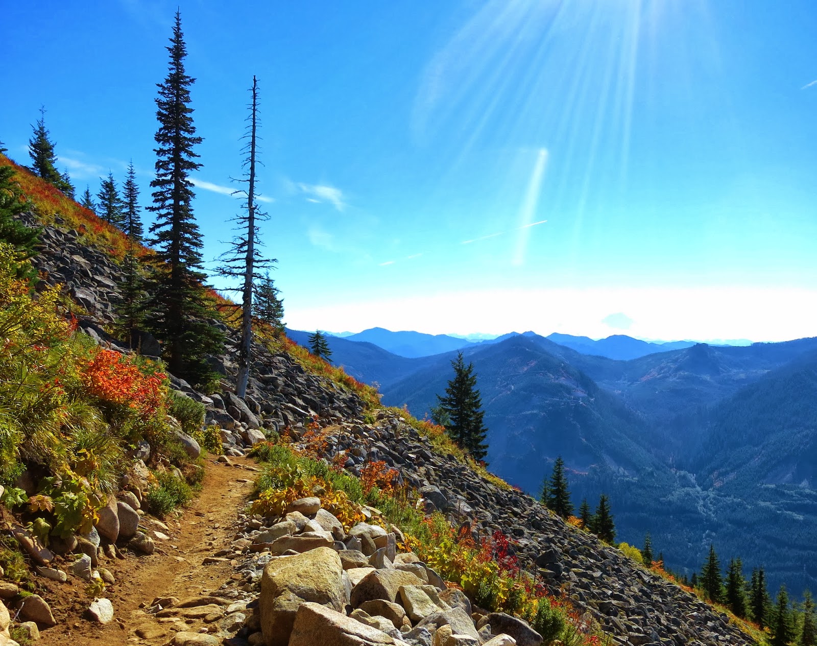 Pacific Northwest Seasons: Hiking to Mason Lake: Spectacular Views and ...