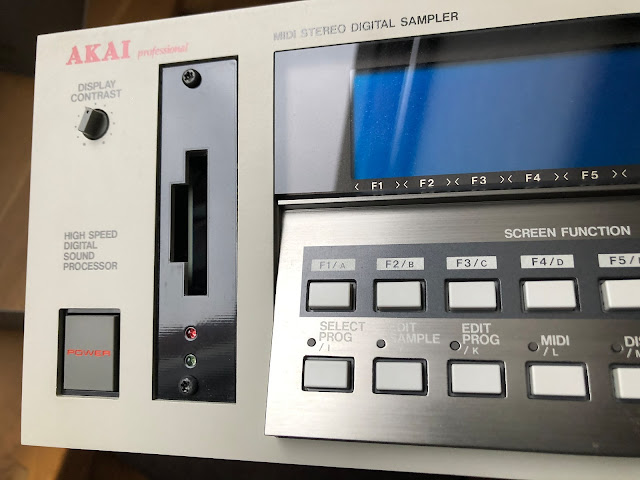 MATRIXSYNTH: Akai S1100 Rackmount Sampler SN 79255-00234