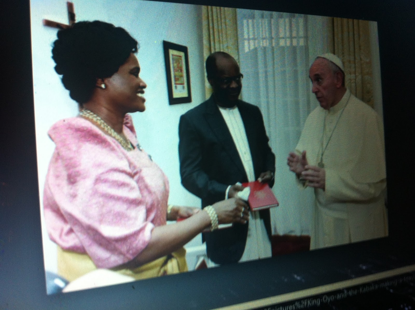 THE BLACK SOCIAL HISTORY:: BLACK SOCIAL HISTORY - AFRO-UGANDAN " QUEEN ...