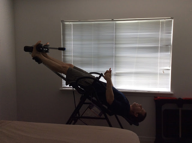 ExercisingU : Teeter Hang Ups