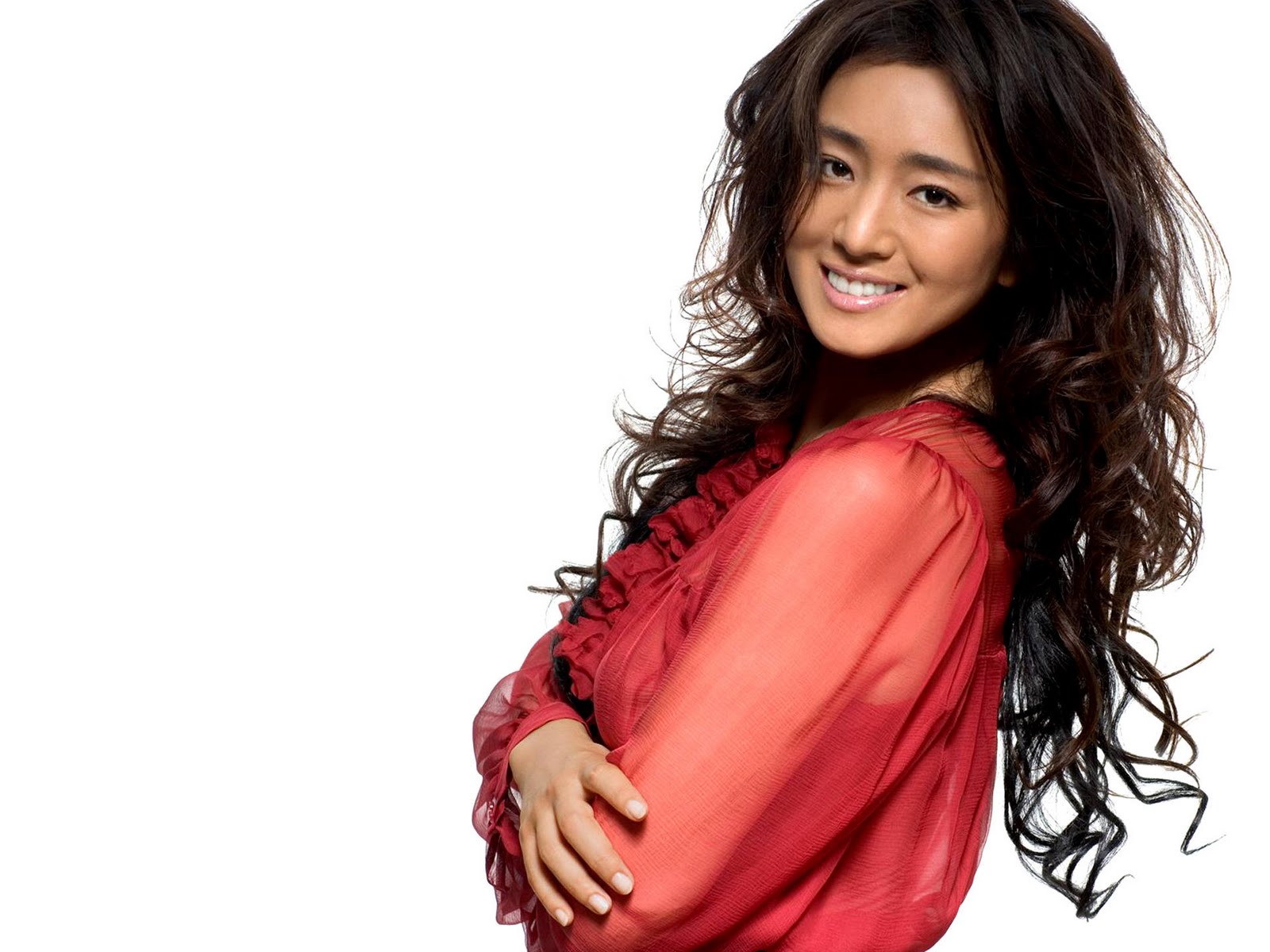 Break Screen: Chinese-born film actress Gong Li Wallpaper Gallery