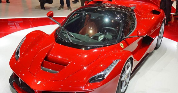 LH Marketing Deluxe: FERRARI REVELA SUA ESTRELA MÁXIMA - “LAFERRARI”