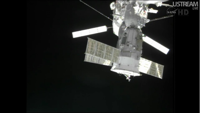 The Pineneedle Collective: June 2014