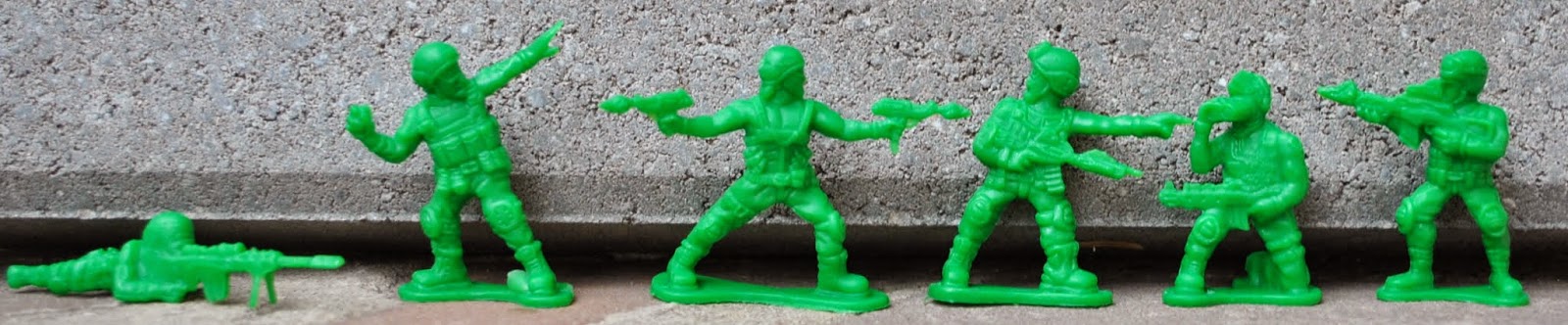 Fantasy Toy Soldiers: Cheap Sci fi Toy Soldiers After 1980.