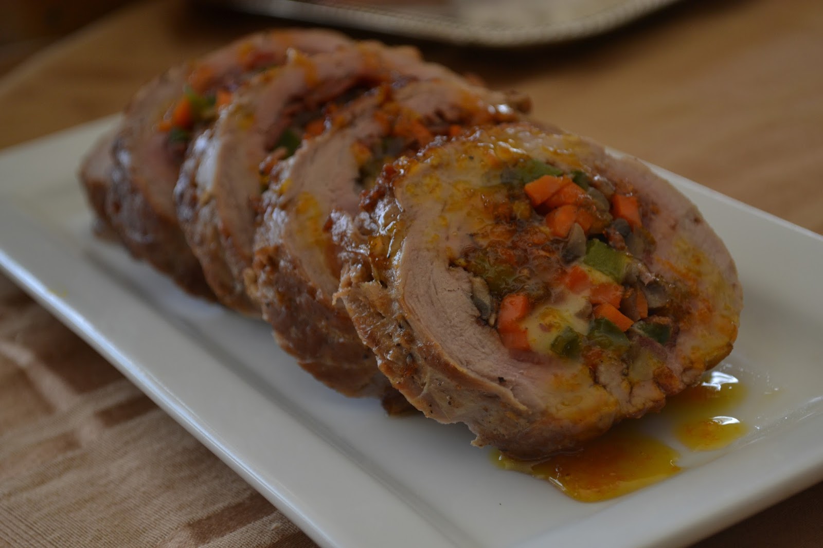 CHEF AT HOME 360: Pork tenderloin roulade / Roulade de cerdo