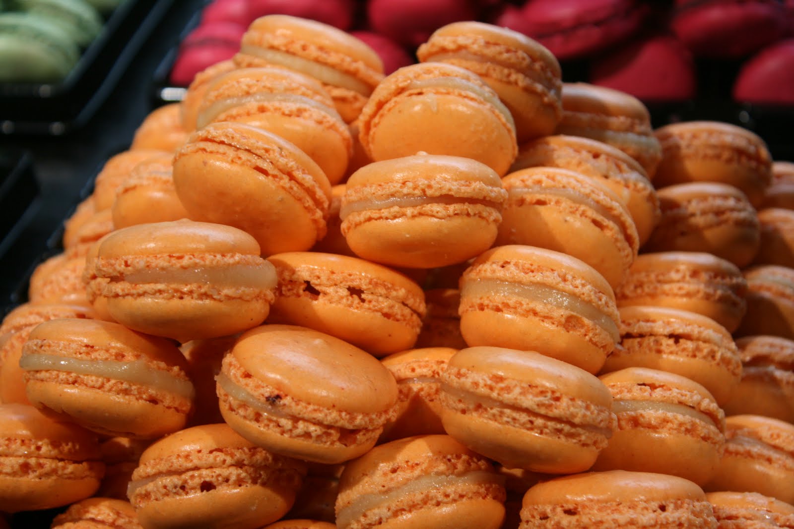 Mademoiselle Macaron: Les Macarons