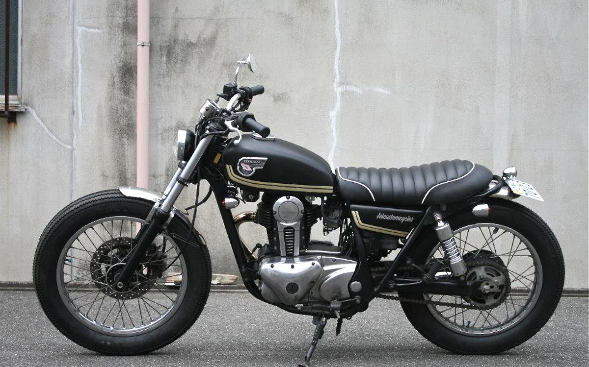 Hell Kustom : Kawasaki 250TR By Jet Custom Cycles