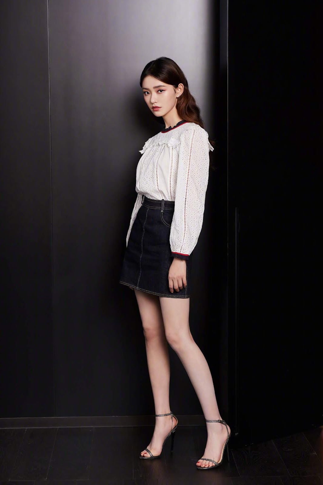 China Entertainment News: Actress Lin Yun poses for photo shoot