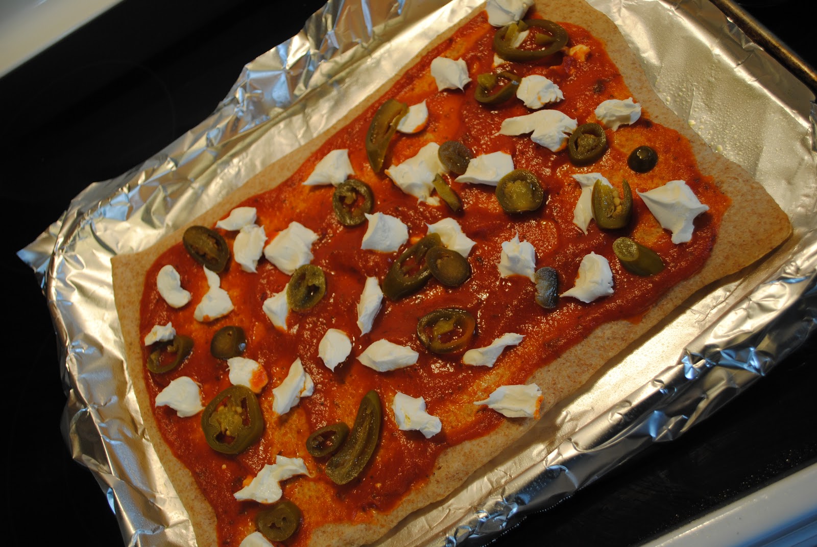 chores and chandeliers: Jalapeno Popper Pepperoni Pizza {Suzi Homefaker ...