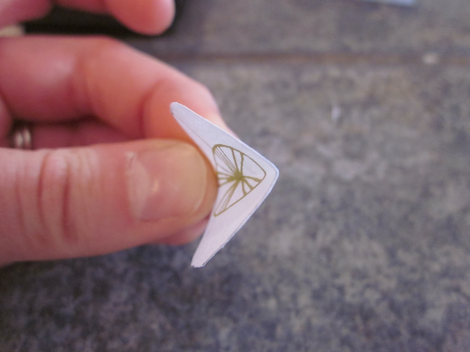 Queen B Creates: Mini Paper Ornaments