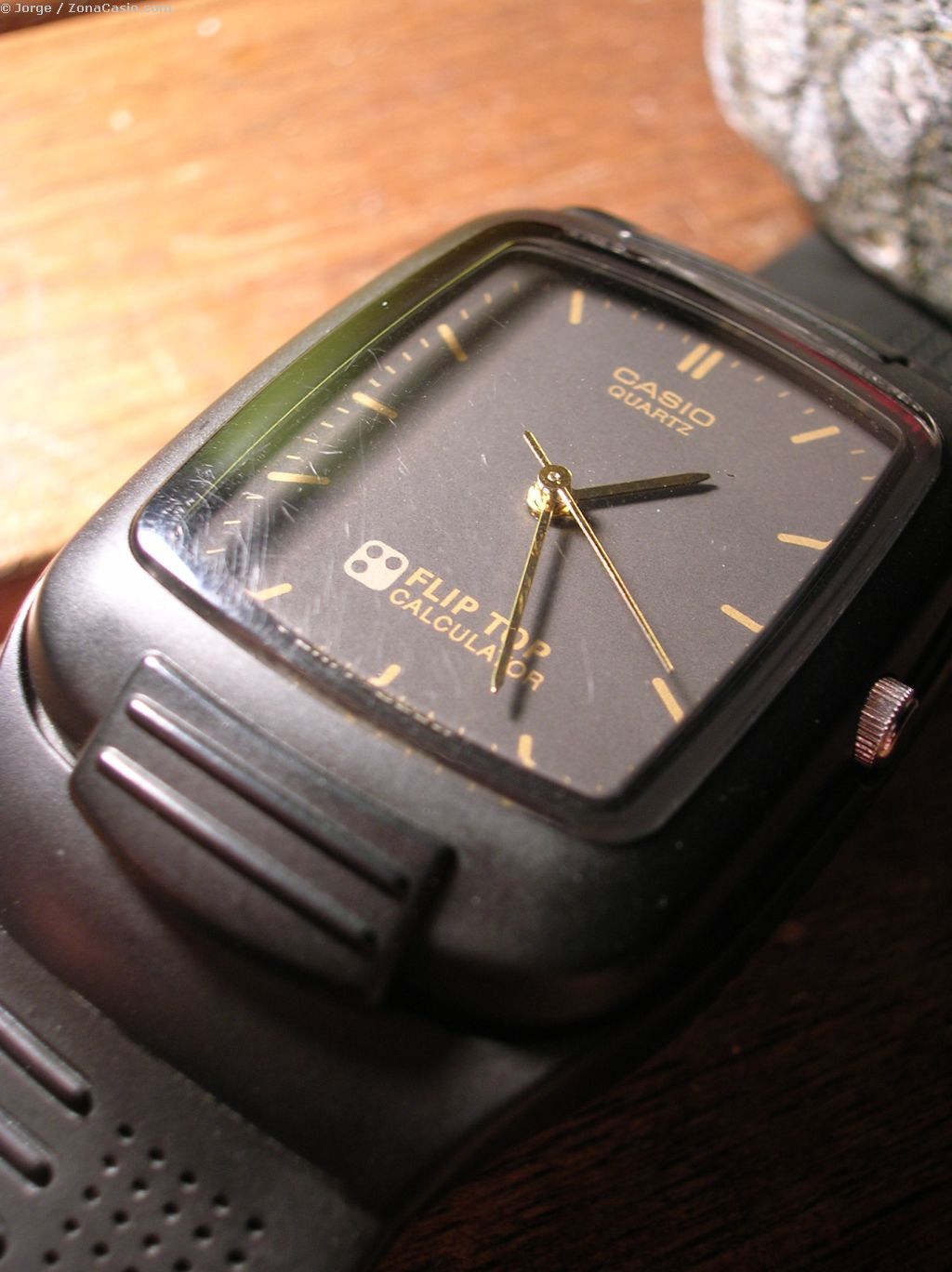 Zona Casio: Casio FTP-10, el curioso "flip-top" calculadora