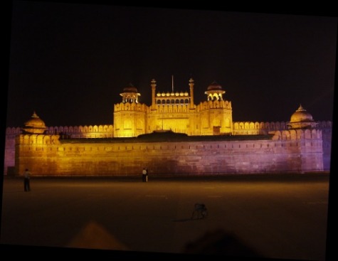 History of Mughals: Mughal's Architecture - Red Fort Agra - A Piece of Art