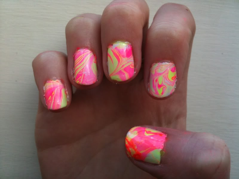 ReVamped Vintage: DIY Marble Nails