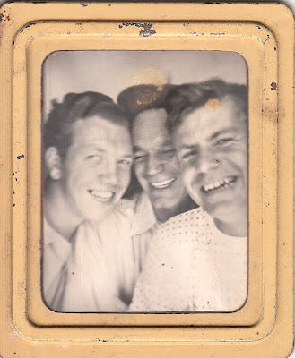 Dull Tool Dim Bulb: Honoring the Photomatic Photograph Machine Your ...