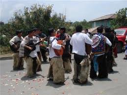 Nacionalidades y Pueblos del Ecuador: KITU KARA