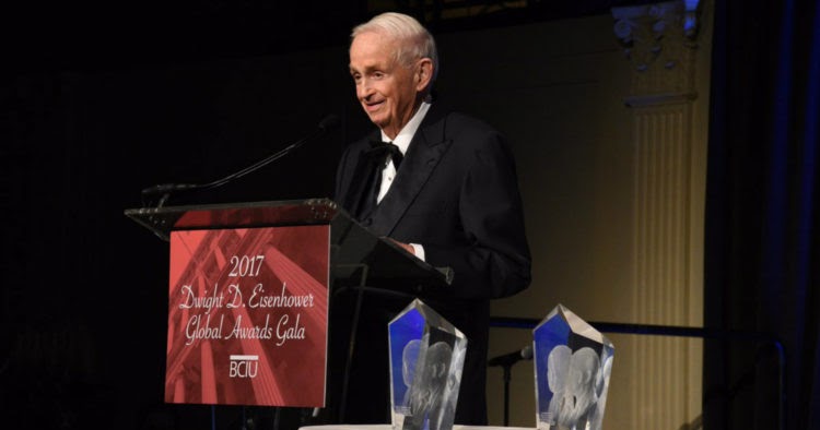 Οι 12 κανόνες της επιτυχίας δια χειρός Bill Marriott