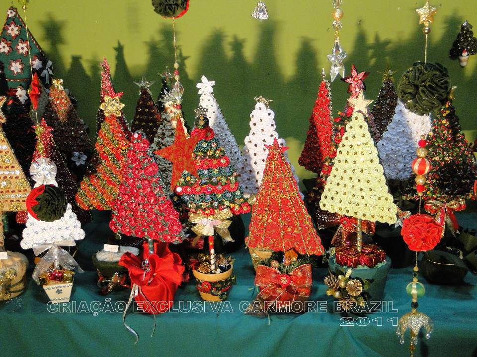 CARMORE BRAZIL ARTE & FUXICOS: ARVORES DE NATAL DE FUXICO