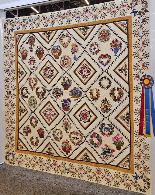My Quilty World: Dallas Quilt Show