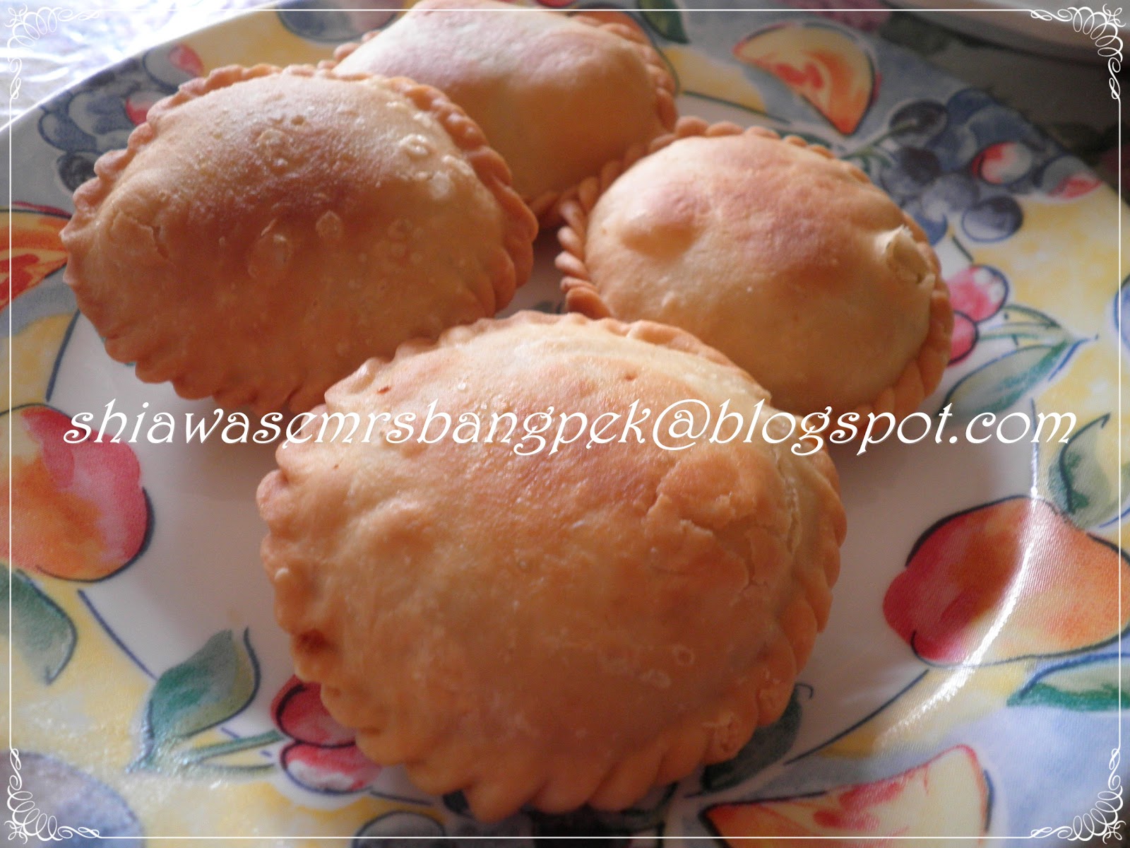 :: ShiawaseMrsBangpek::: Karipap Inti Ikan & Kuih Dadar