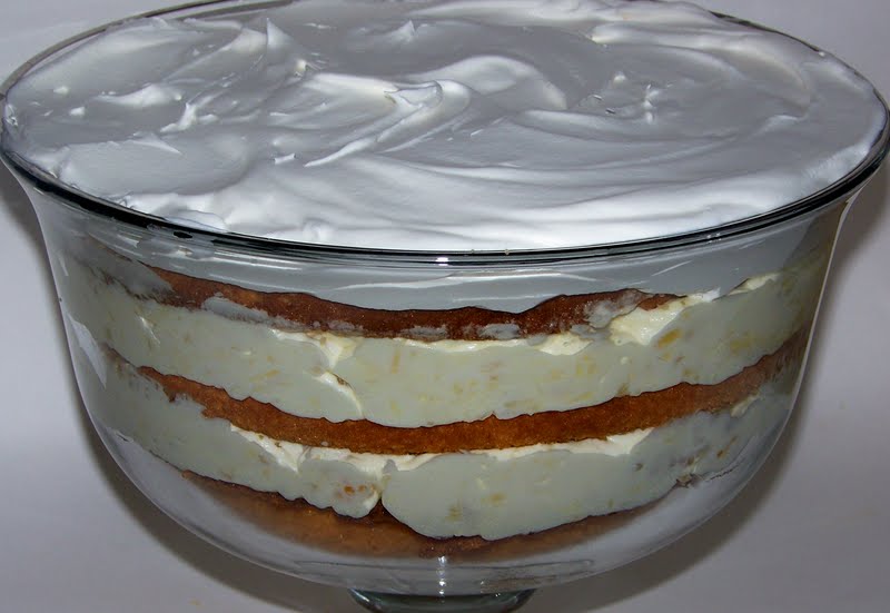 Kitchen Simmer: Dreamy Pineapple-Orange Trifle