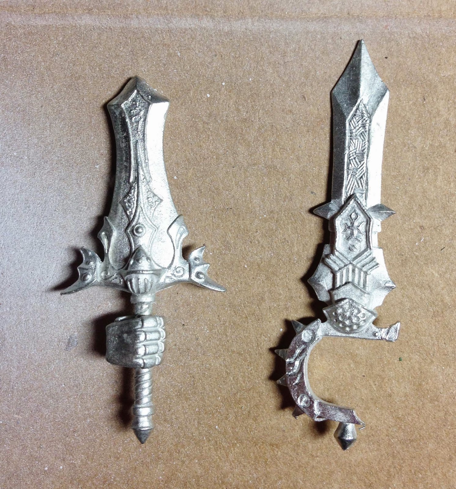 Cyclopeatron: Menoth Avatar Conversion with Scourge of Heresy Sword