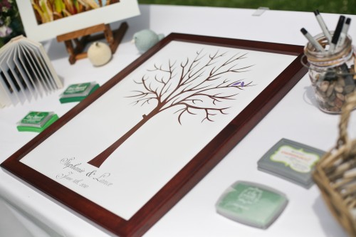 Kalea's Wedding: Our Guest Tree