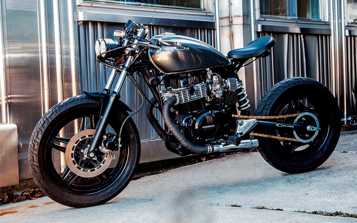 CM400 Bobber - Inazuma café racer