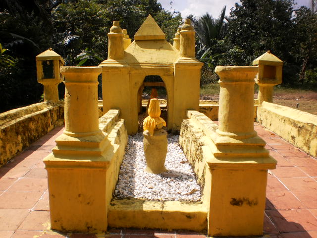 fairusmamat.com: SIRI JEJAK WARISAN NEGERI MELAKA : MAKAM DATO' DOL SAID