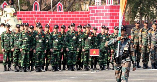 Lt Col Sophia Qureshi : India's First Woman Officer to Lead Indian Army ...