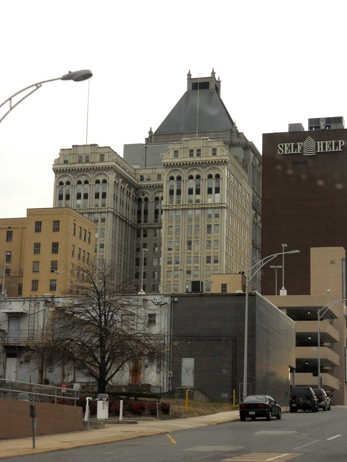 East Coast Artist: Sponge Bob and the Jefferson Pilot Building (a stretch)