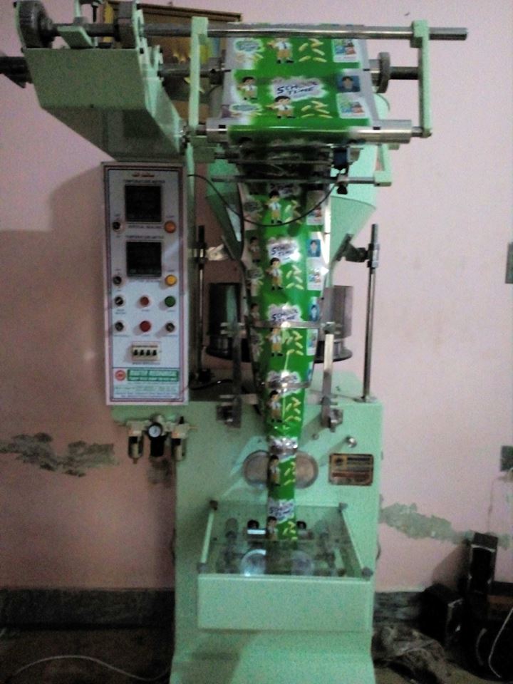 Slanty Nimko Packing Machines 03002510024 - Slanty Nimko Chips Pouch ...