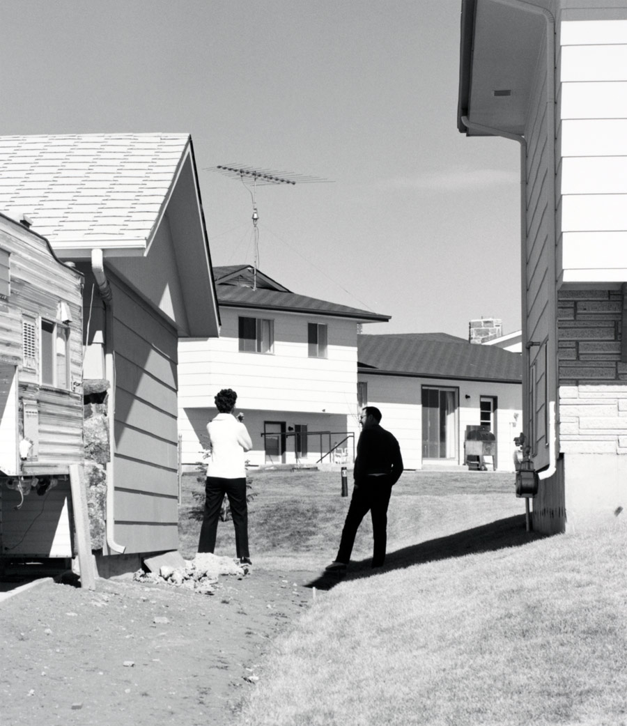 Kultūra: Robert Adams