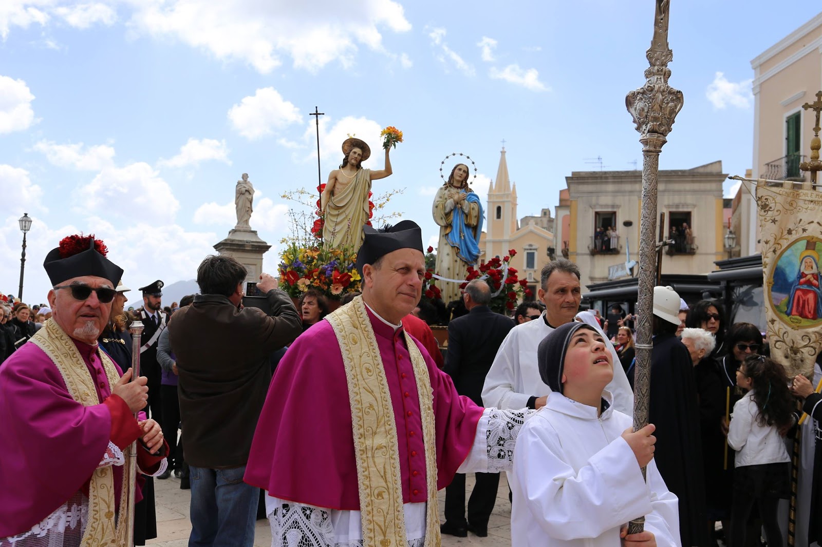 Eolie news: La Processione di Pasqua alle Eolie (Tredicesima parte: L ...