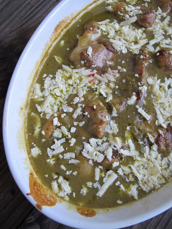 Morsels and Musings: pollo en salsa verde