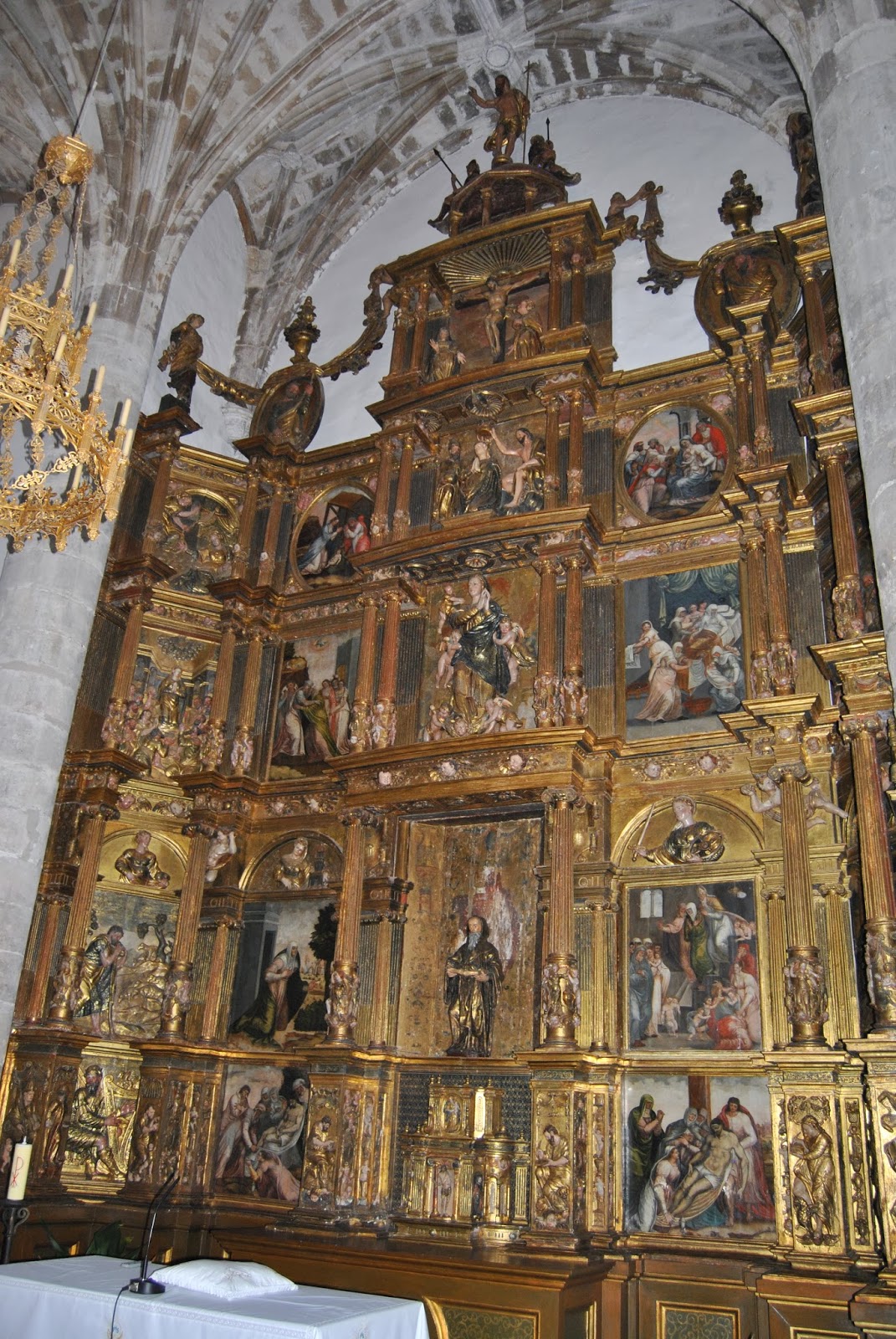 Arte en Valladolid: EL RETABLO MAYOR DE LA IGLESIA PARROQUIAL DE SAN ...
