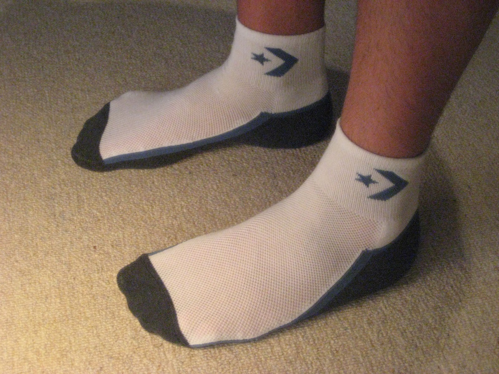 Sneakers And Socks Converse White Ankle Socks With Grey Sole And Toebox