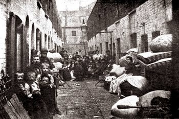 FACE DO BRASIL: A vida e o cotidiano dos operários dentro e fora da fábrica