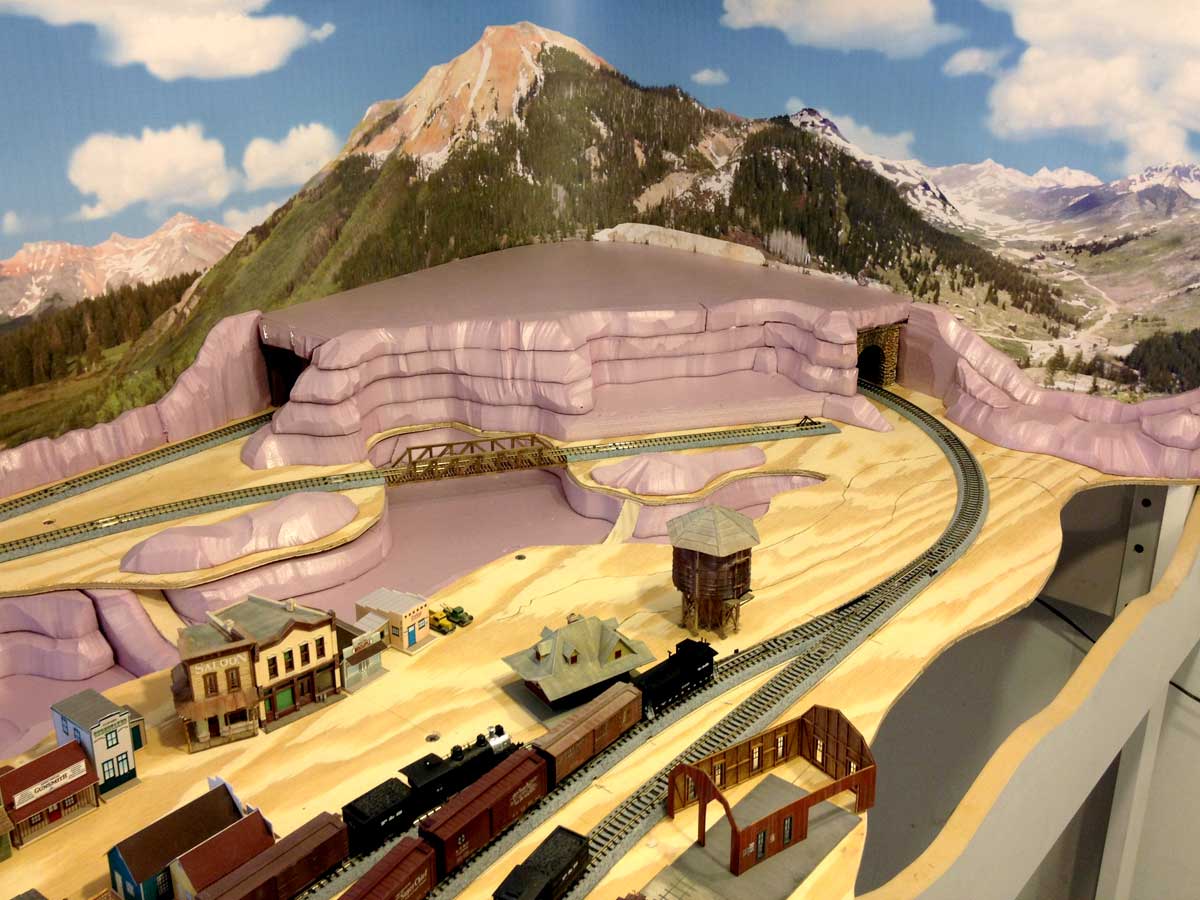 Thunder Mesa Mining Co.: Building Mountains on the N Scale Pagosa ...