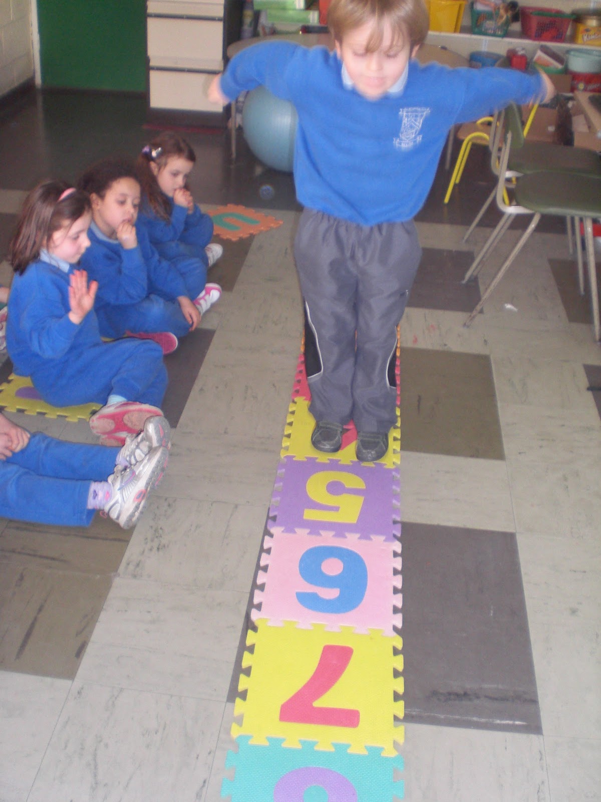 Maths Page: Addition: Jumping on the number line, Senior infants