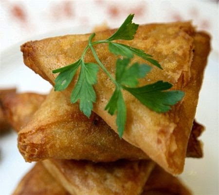 Plats marocains chez Asmae: Briwat au poulet