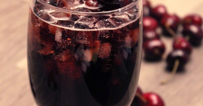 olayemikitchen: Black Cherry(cocktail drink)