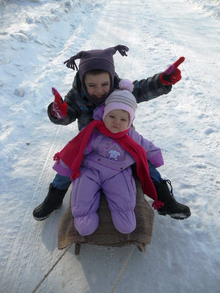 Steli - lumea mea: Un copil, doi copii...agitatie maxima