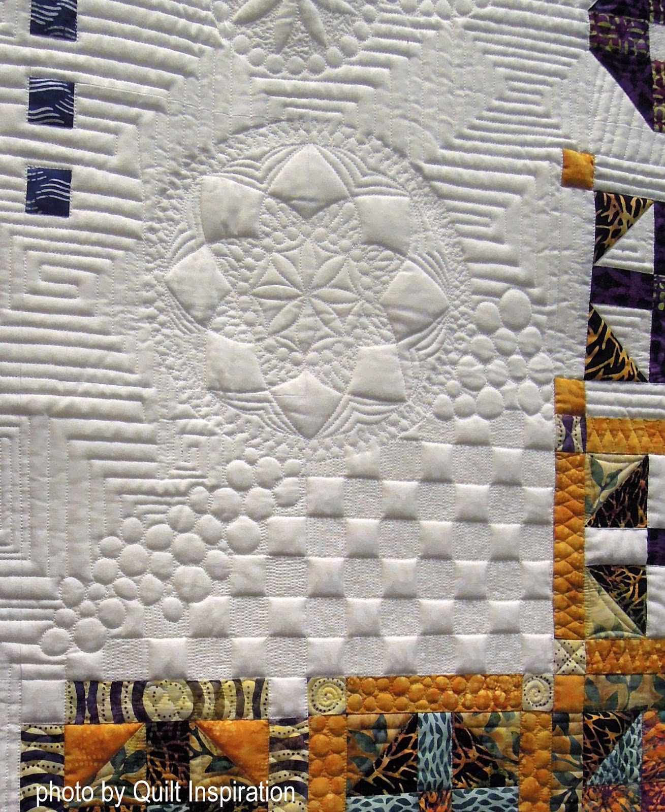 Quilt Inspiration: Modern Quilt Month 2017 #2